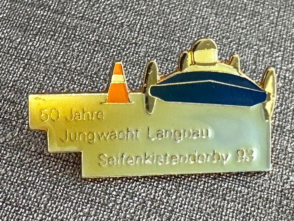 Pin 50 Jahre Jungwacht Langnau (Gebraucht) in Glattbrugg für CHF 1 – mit Lieferung auf Ricardo ...