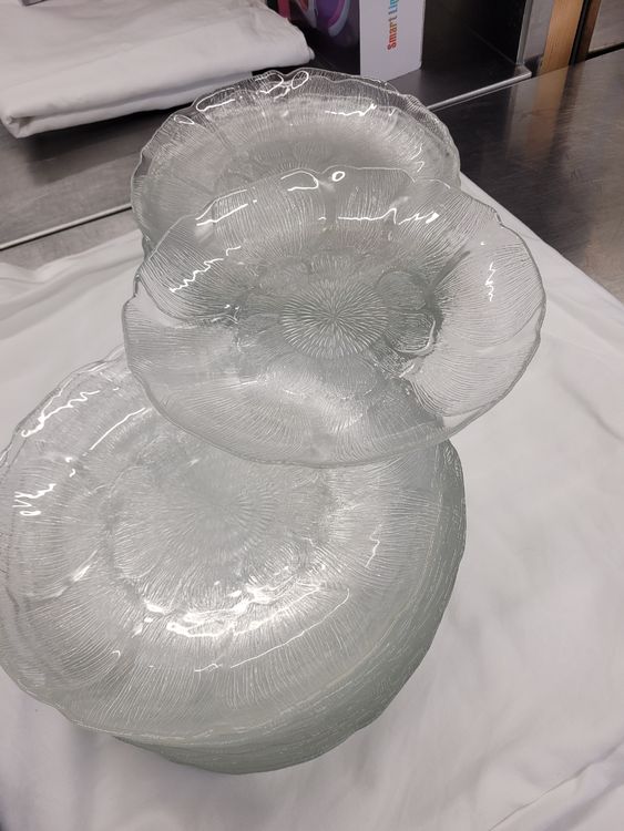 Glass Teller 23 cm (Gebraucht) in Hägglingen für CHF 10 – nur Abholung ...