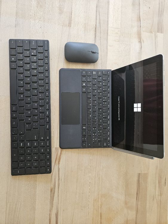 Laptop/Tablet Surface Pro 4 (Typ 1824, 128 GB) (Gebraucht) in Biel/Bienne für CHF 100 – nur ...