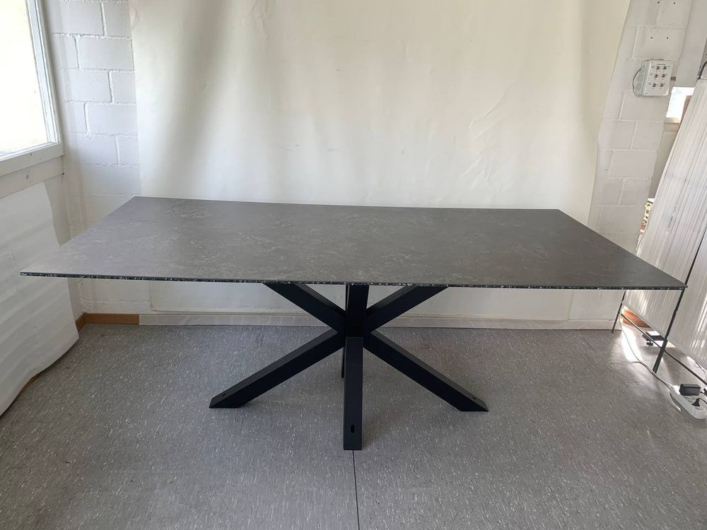 Esstisch Triple-X Glas Keramik 200x100 schwarz L 2639 (Gebraucht) in Niederönz für CHF 2 – nur ...