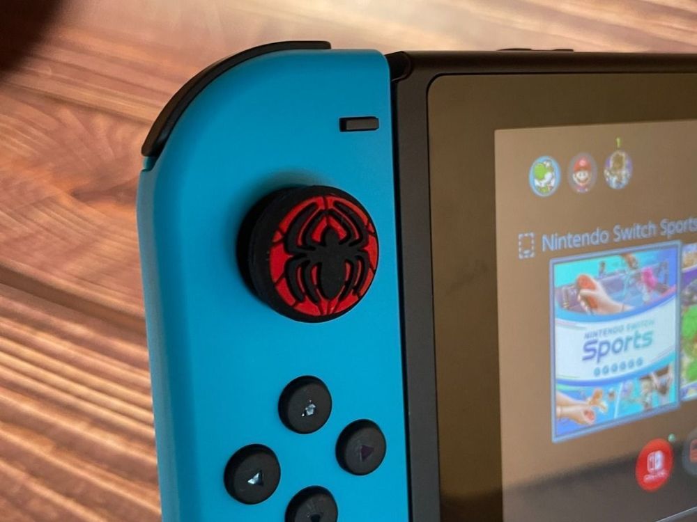 Spider-Man Joy-Con Schutzkappen /Grips / Noppen (Neu (gemäss ...