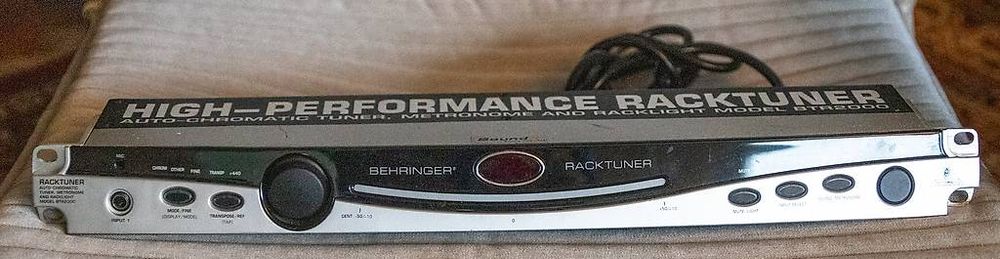 Behringer High-Performance Racktuner (Gebraucht) in Uster für CHF 30 ...