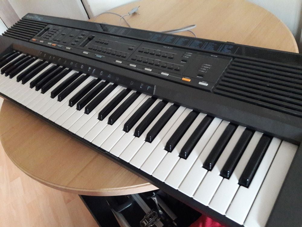 Roland Keyboard | Kaufen auf Ricardo