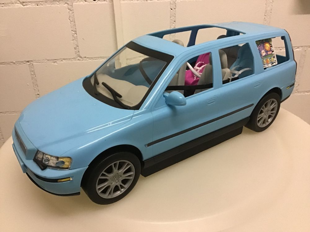 Neuwertiger "BARBIE VOLVO V70 COMBI" 2003 (Neu (gemäss Beschreibung ...