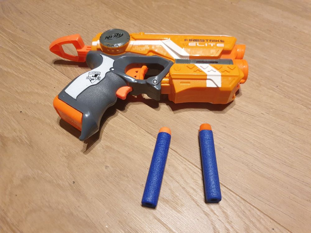 Nerf Firestrike Elite (Gebraucht) in Oberwil BL für CHF 3 – mit ...