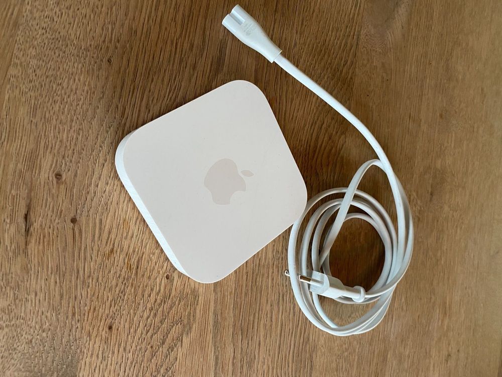 Apple AirPort Express (2. Generation) (Gebraucht) in Zürich für CHF 54 ...