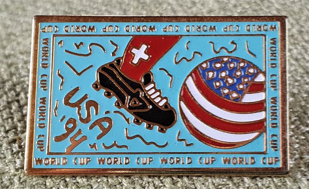 B916 - Pin USA Fussball WM 1994 Schweiz (Gebraucht) in Reinach BL für ...