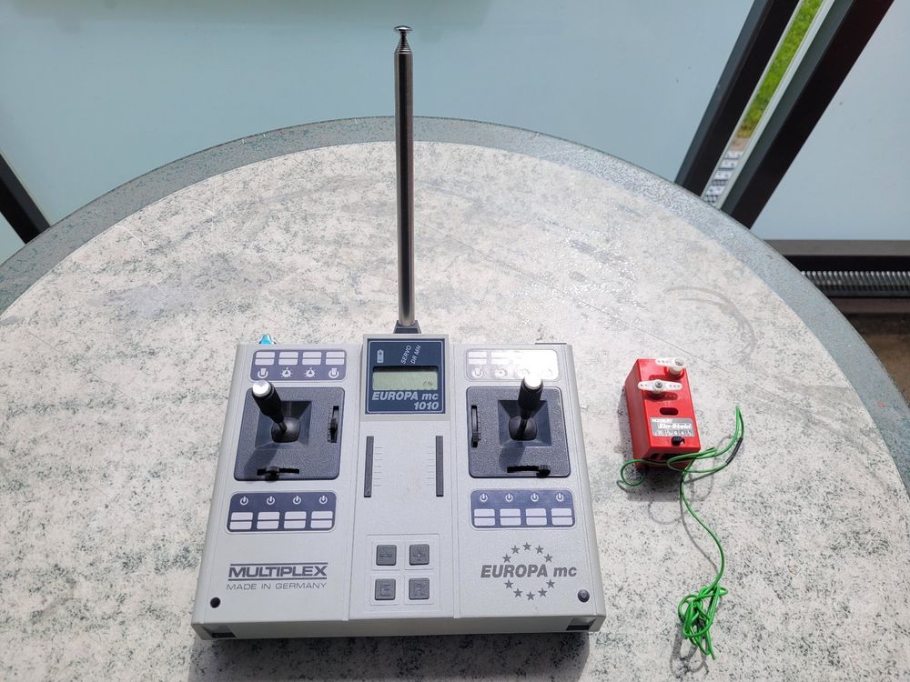 Multiplex Europa 2020 mit Ein-Stein, Vintage RC-Anlage (Defekt) in ...