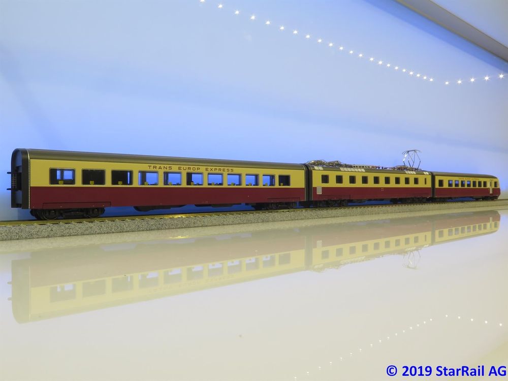 Trix 22135 SBB RAe TEE Gottardo 1051 (Gebraucht) in Ennetbaden für CHF ...