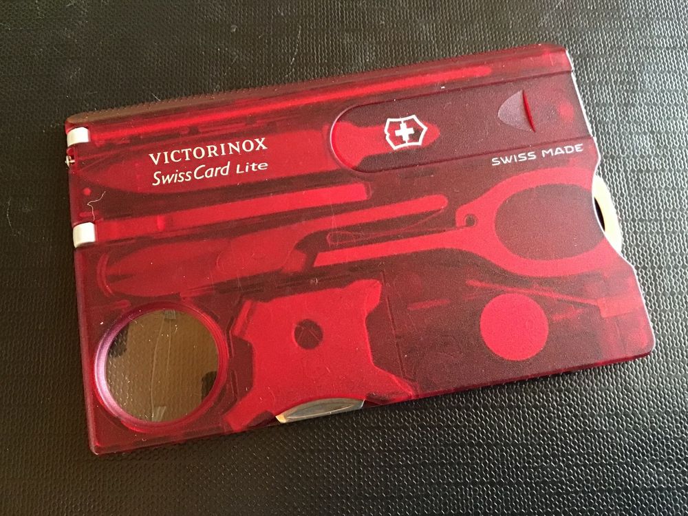 Die neue VIctorinox SwissCard LITE Red | Kaufen auf Ricardo