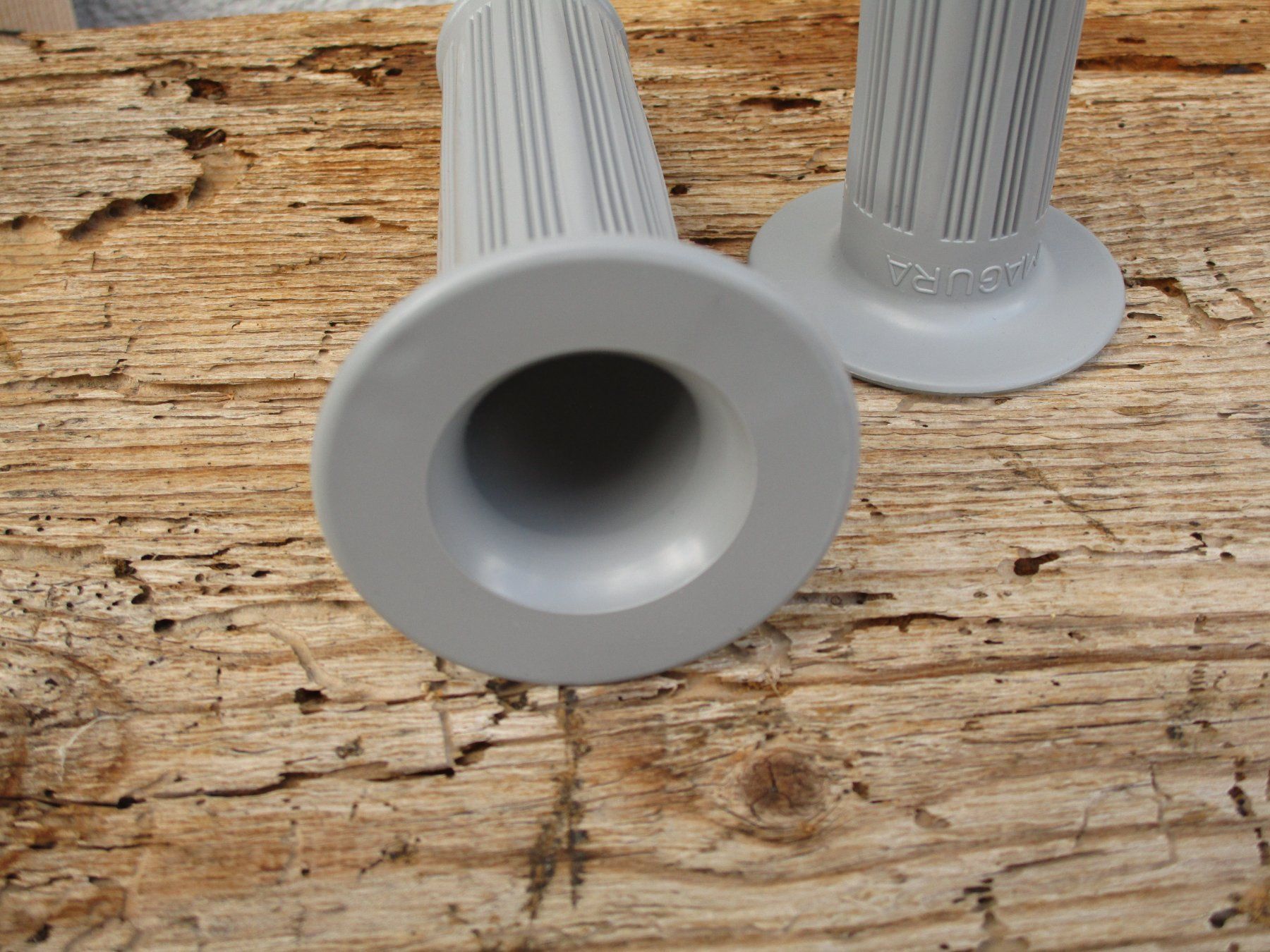 Poignées Magura. (Neuf avec emballage d'origine) à Leytron pour CHF 28 ...