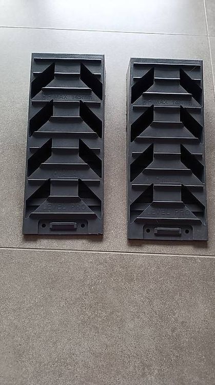 Jeux de câles pour van, fourgon, caravanes - Fiamma LevelPro (D ...