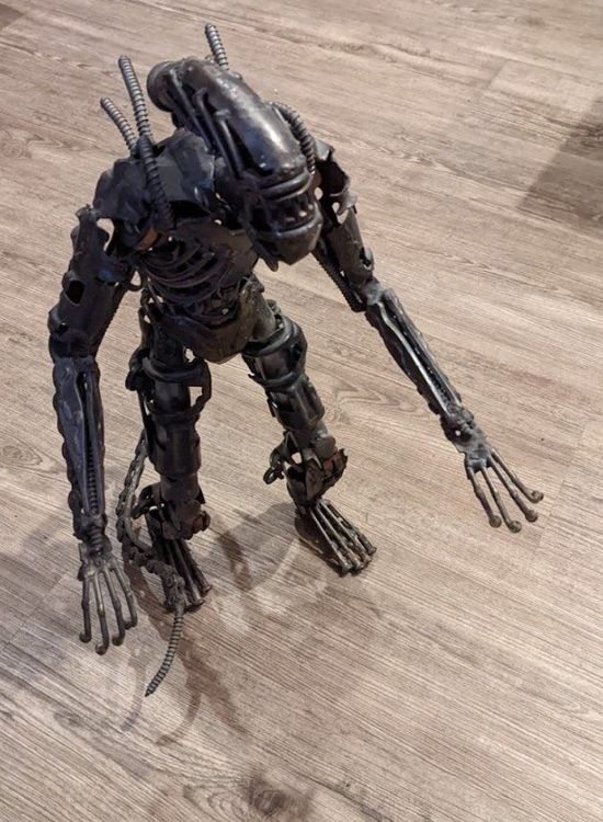 Alien Status Recycle Art 40cm | Kaufen auf Ricardo