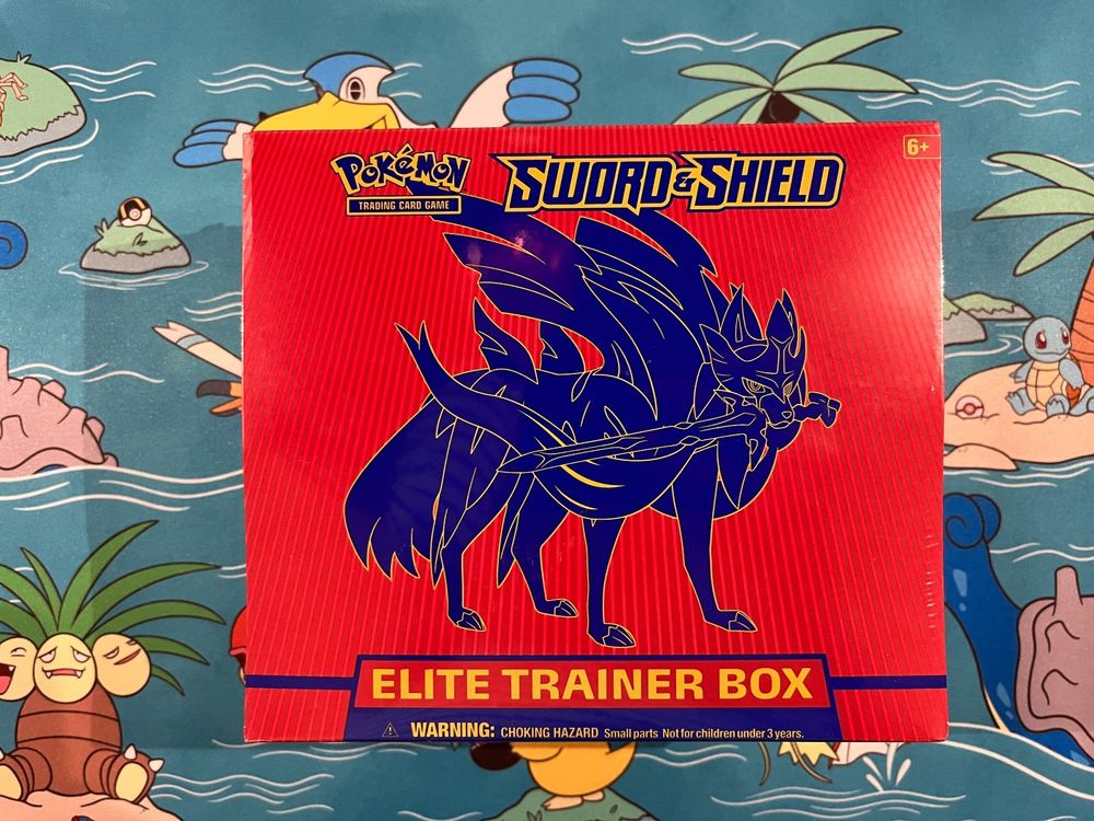 Sword and Shield Red Elite Trainer Box (Neu und originalverpackt) in ...