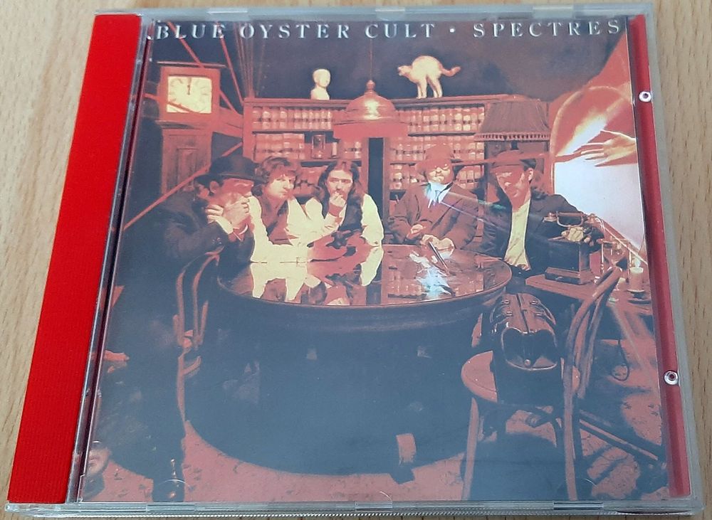 BLUE OYSTER CULT Spectres CD sehr guter Zustand (Gebraucht) in ...