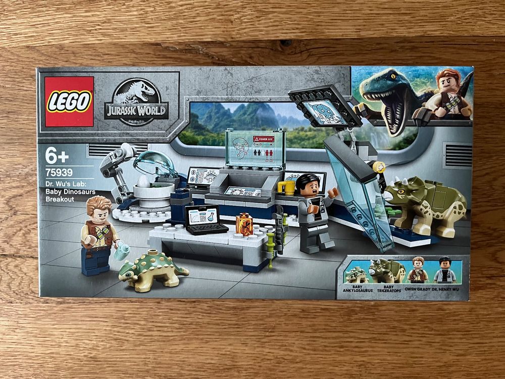 Lego 75939 Jurassic World Ausbruch der Baby Dinosaurier (Neu und ...