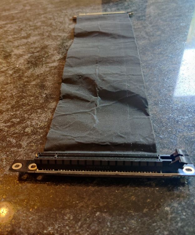 PCIe x16 Riser Cable (3.0 Gen, 30 cm) | Kaufen auf Ricardo