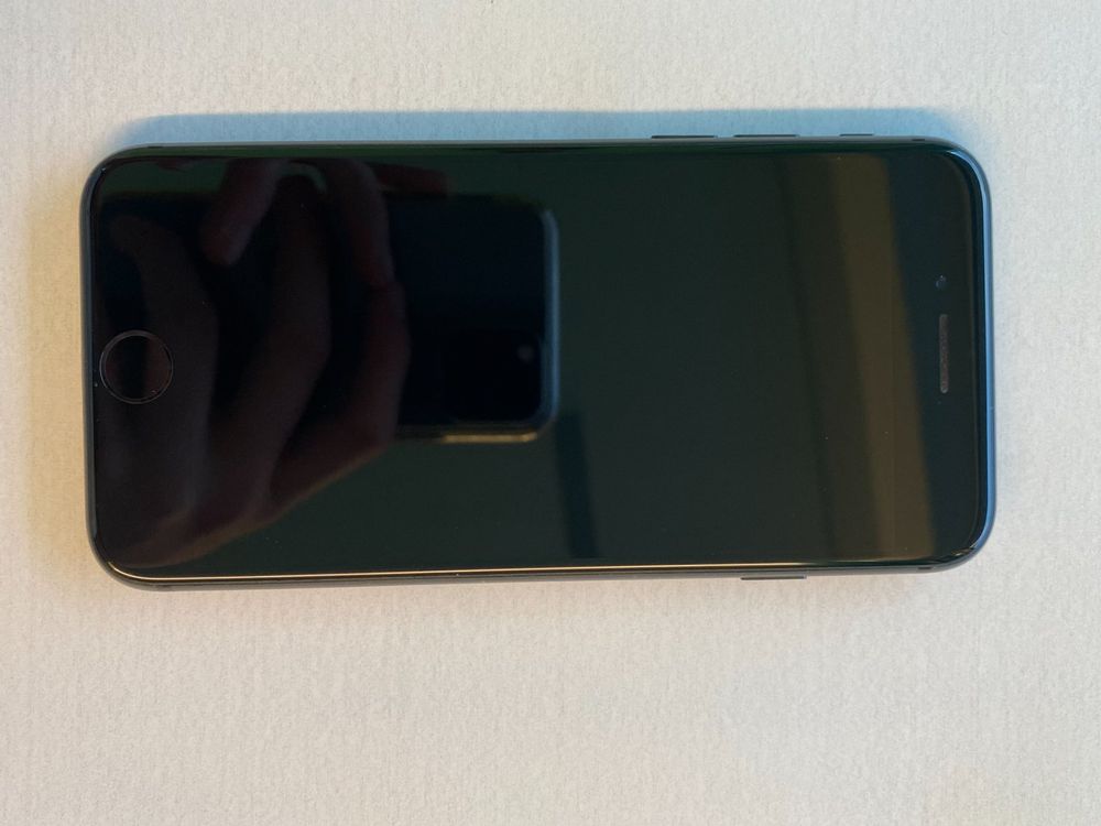 iPhone 8 Space Gray 64 GB | Kaufen auf Ricardo