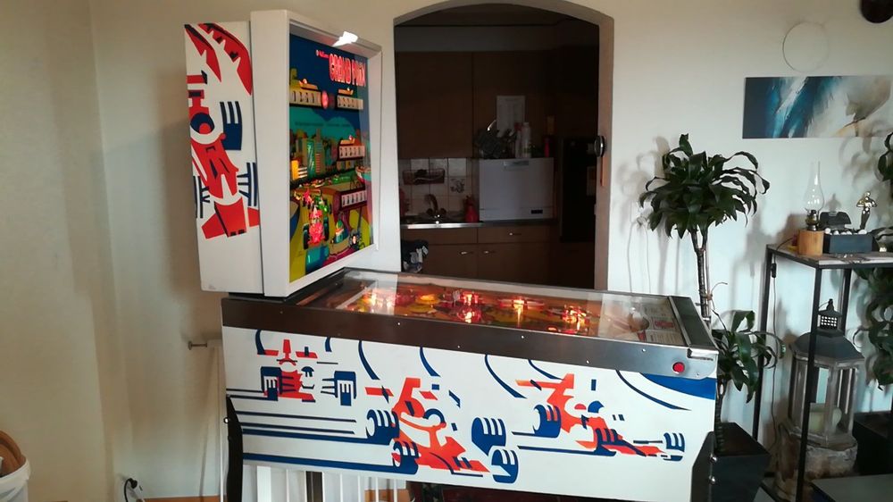 Flipper Grand Prix (Defekt) in Schalunen für CHF 758 – mit Lieferung ...