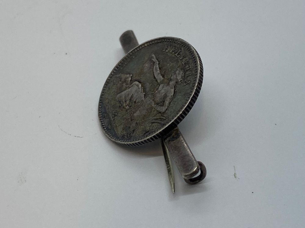 1 Franken Münze 1851 an Brosche SILBER // G858 (Gebraucht) in Bern für CHF 10 – mit Lieferung ...