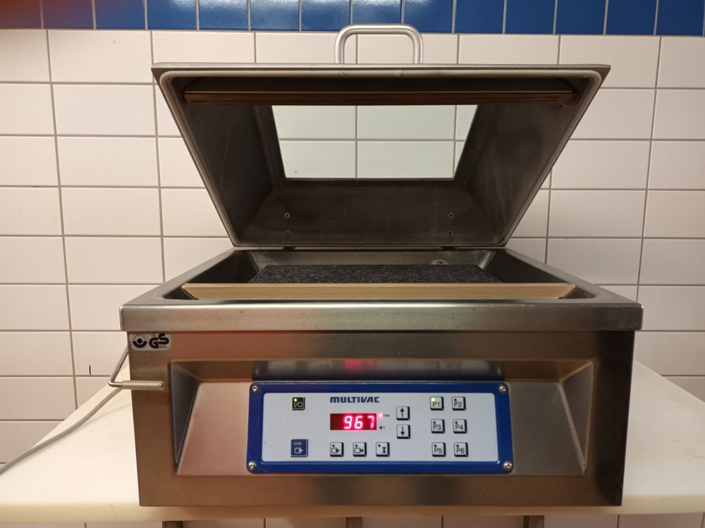 Vakuumm-Verpackungsmaschine Multivac A 200/15 (Gebraucht) in Ried ...