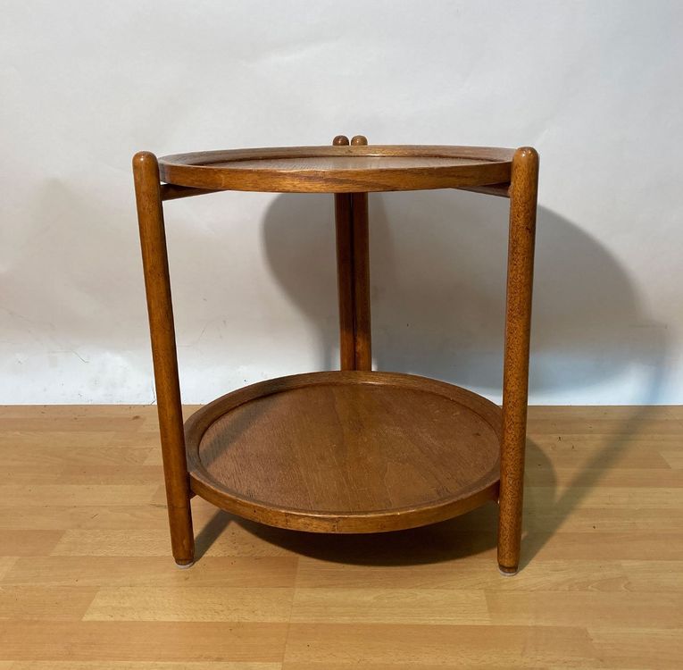 Schöner Couchtisch / Beistelltisch aus Holz, 60er Design | Kaufen auf ...