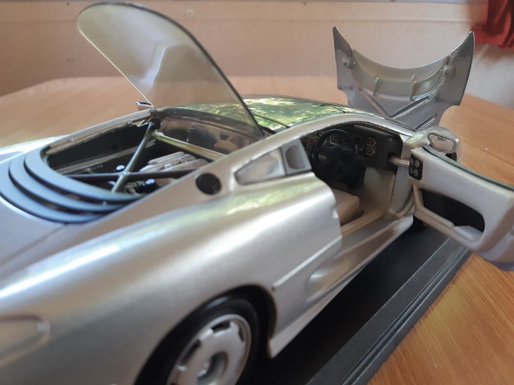 Jaguar XJ 220 /1992/ 1:18 | Kaufen auf Ricardo