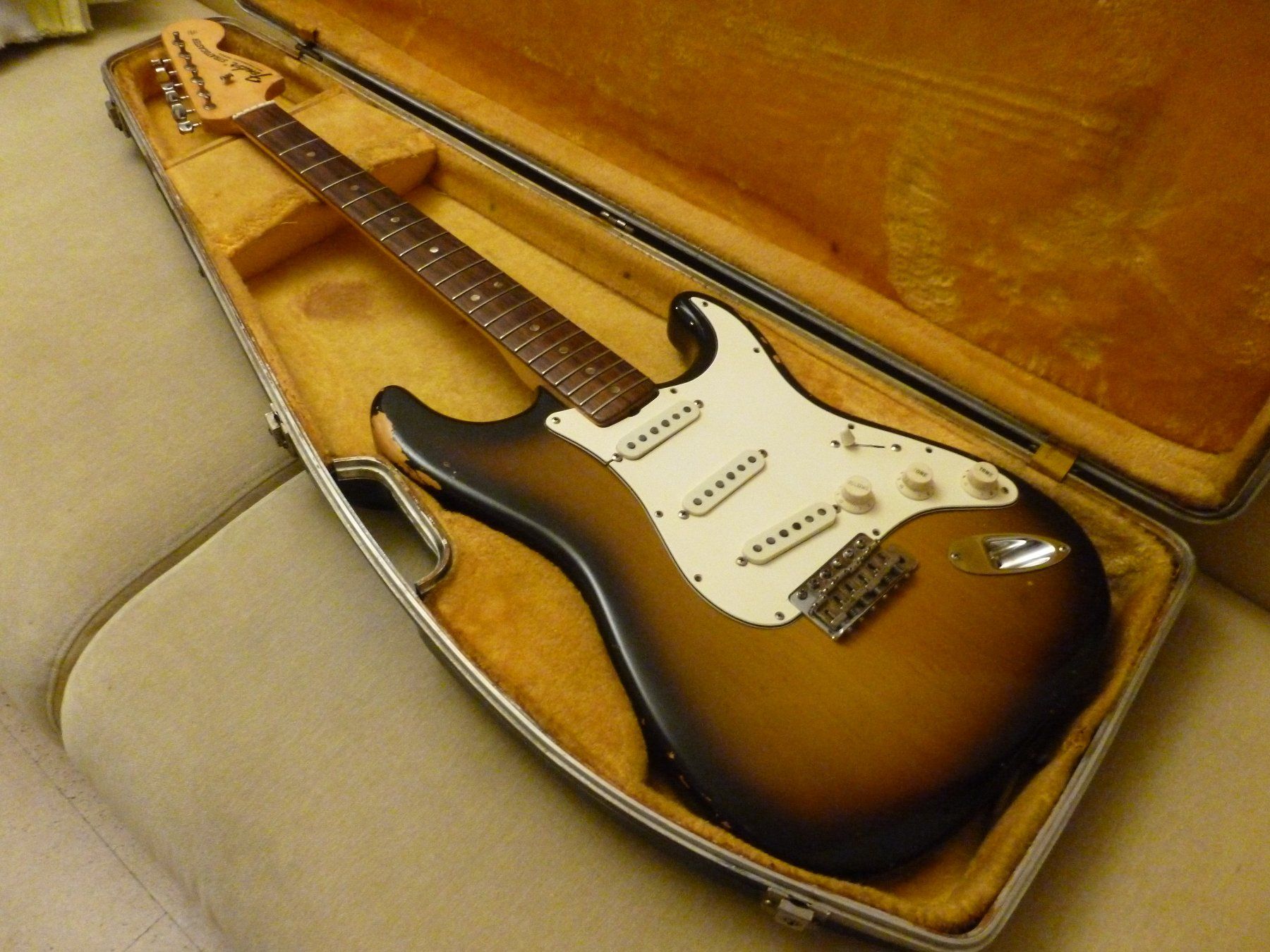 1969 ORIGINAL FENDER STRATOCASTER SUNBURST 1968 SPECS NITRO (Gebraucht ...