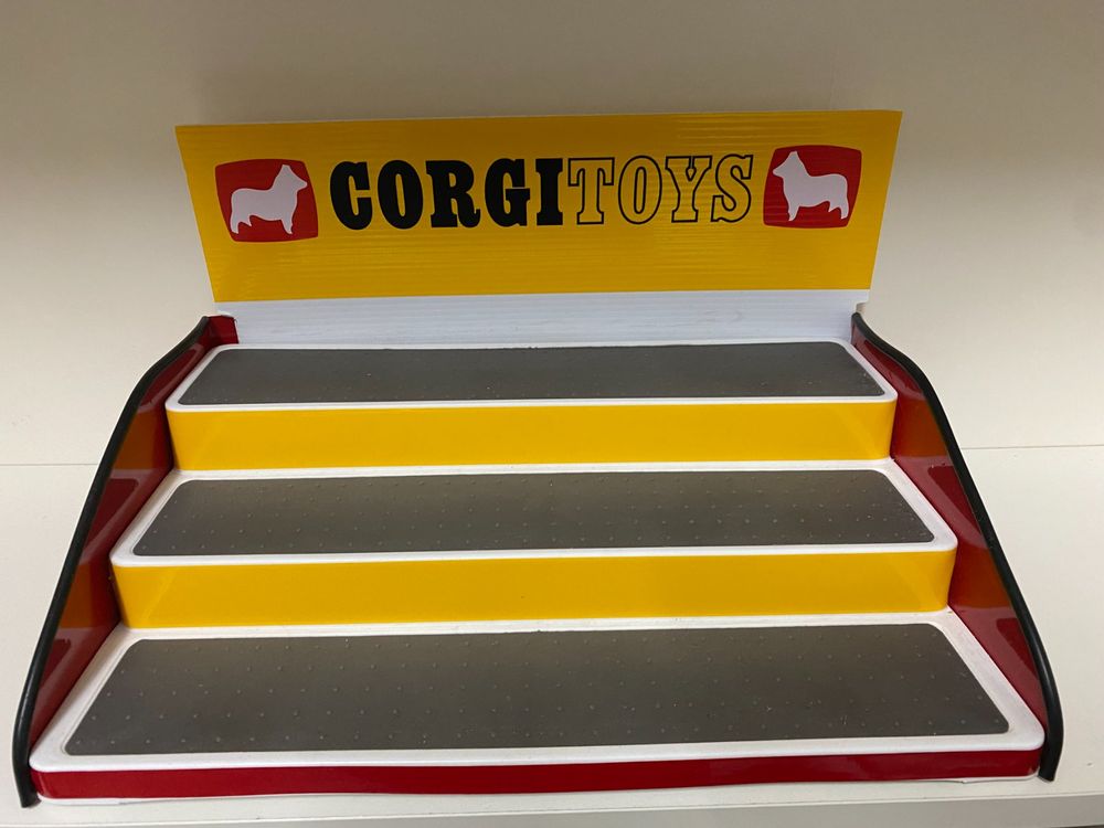 Corgi Dreistöckige Ausstellungseinheit - Display Unit | Kaufen auf Ricardo
