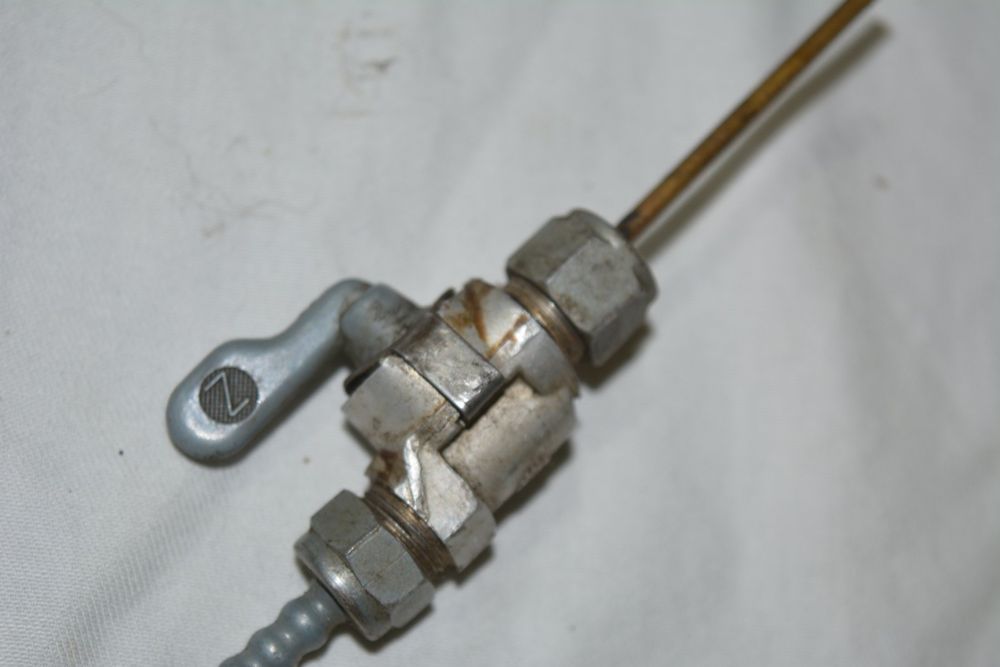 Benzinhahn töffli Mofa Motorrad Benzin Hahn | Kaufen auf Ricardo