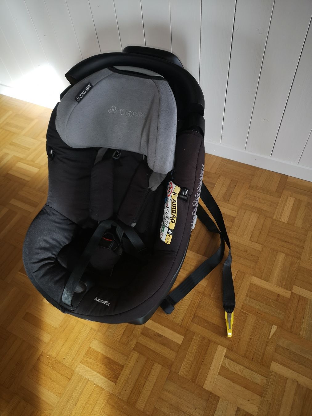Maxi Cosi AxissFix Autositz, drehbar (Gebraucht) in Grasswil für CHF 50 ...