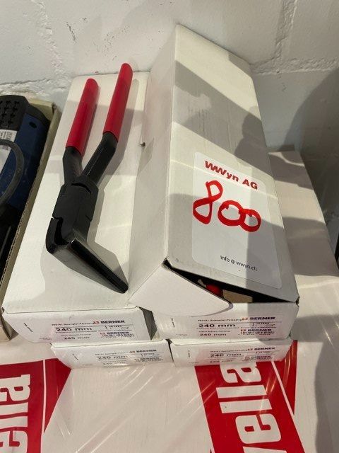 4 Spenglerfalzzangen (Lot 800) Standort 4153 Reinach | Kaufen auf Ricardo