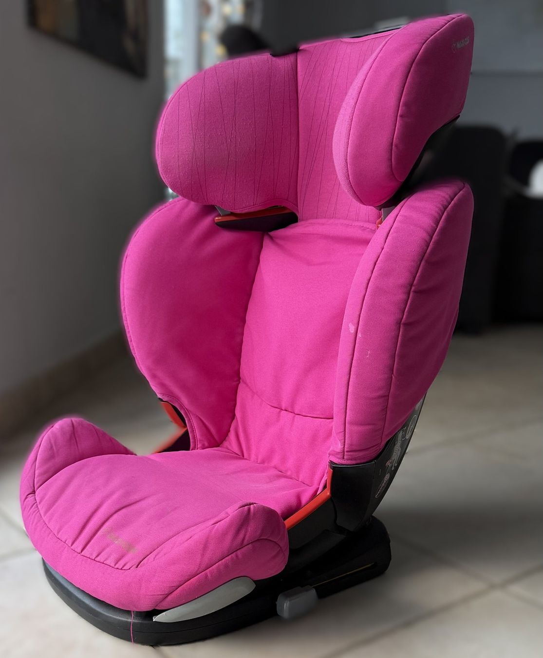 Maxi-Cosi Kindersitz – pink – guter Zustand (Gebraucht) in ...