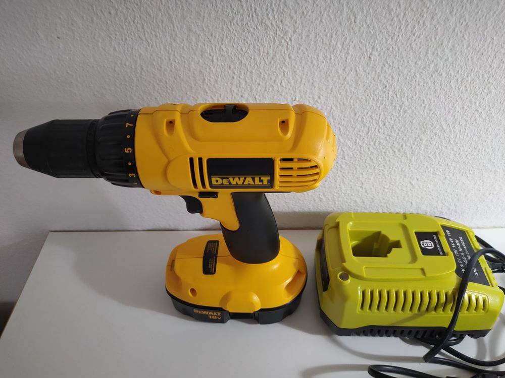 DeWalt Akkubohrer 18v DC970 (Gebraucht) in bern für CHF 80 – mit Lieferung auf Ricardo kaufen