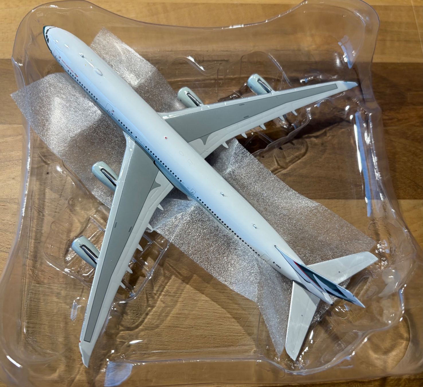 Airbus A340-300 Cathay Pacific 1/400 Metallmodell - Phoenix (Neu ...