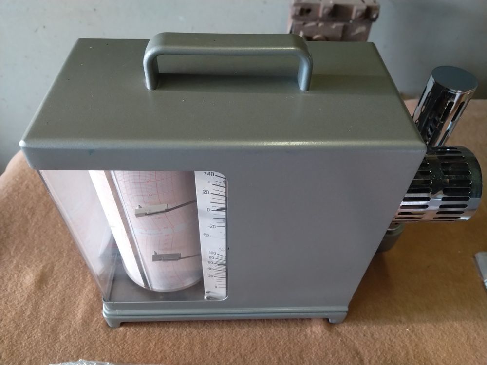 Thermo - Hygrograph aus Wetterstation der Armee (revidiert) | Kaufen ...