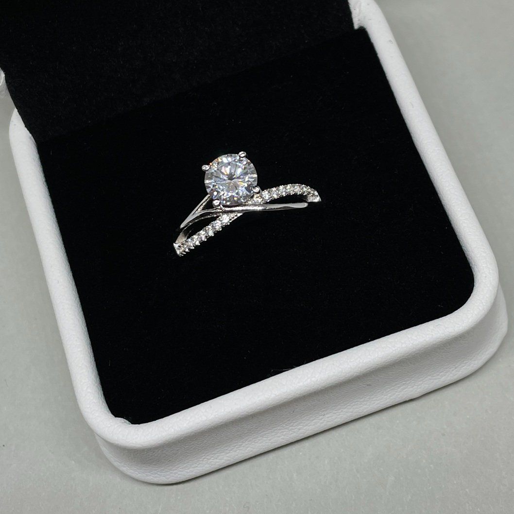 Moissanite Ring, Sterlingsilber 1 ct Gr. 52 mit Zertifikat (Neu (gemäss ...