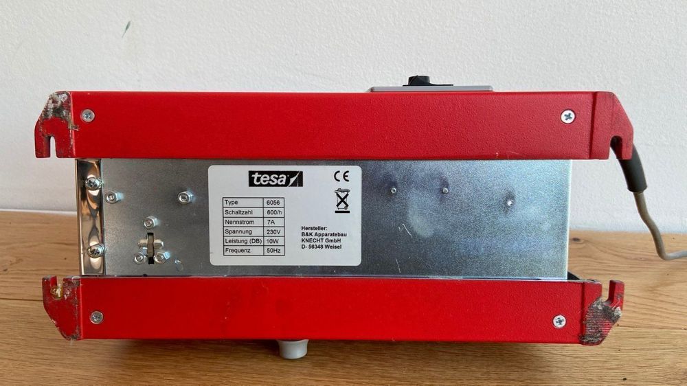 Tesa6056 halbautomatischer Klebbandspender (Gebraucht) in Nebikon für ...