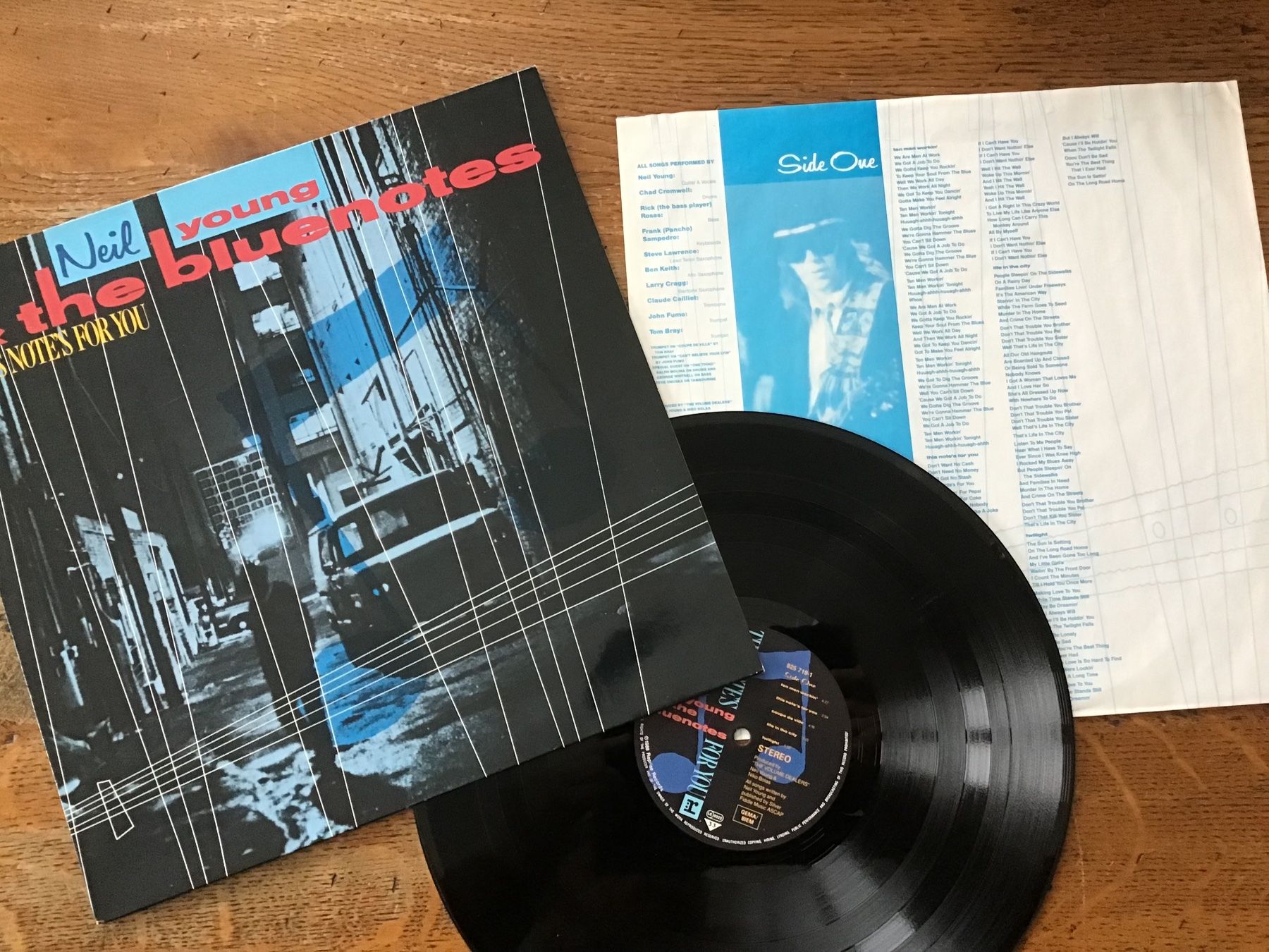 2 LP Neil Young « The Lonely » … (Gebraucht) in Fully für CHF 10 – mit ...