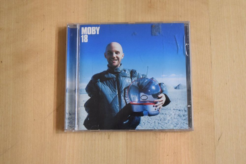 Moby: 18 (Gebraucht) in Glarus für CHF 1 – mit Lieferung auf Ricardo kaufen