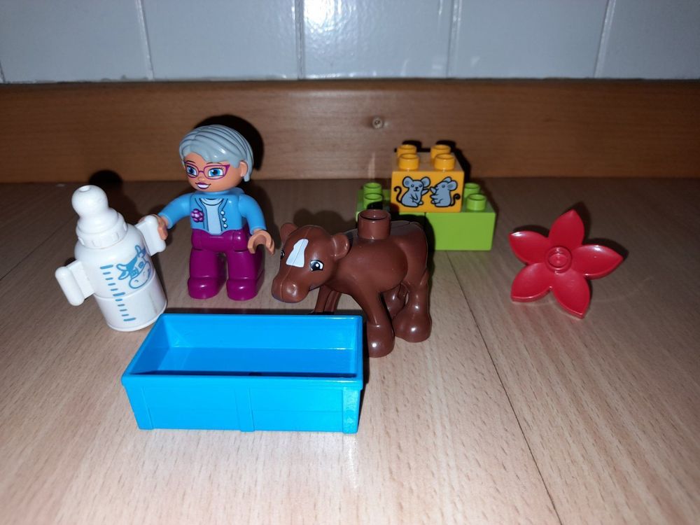 Lego Duplo Oma mit Kalb 10521 (Gebraucht) in für CHF 10 – mit Lieferung ...