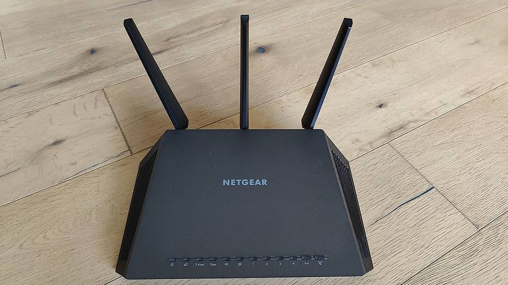 Router NETGEAR R7000 Nighthawk (Gebraucht) in Lugano für CHF 75 – mit Lieferung auf Ricardo kaufen