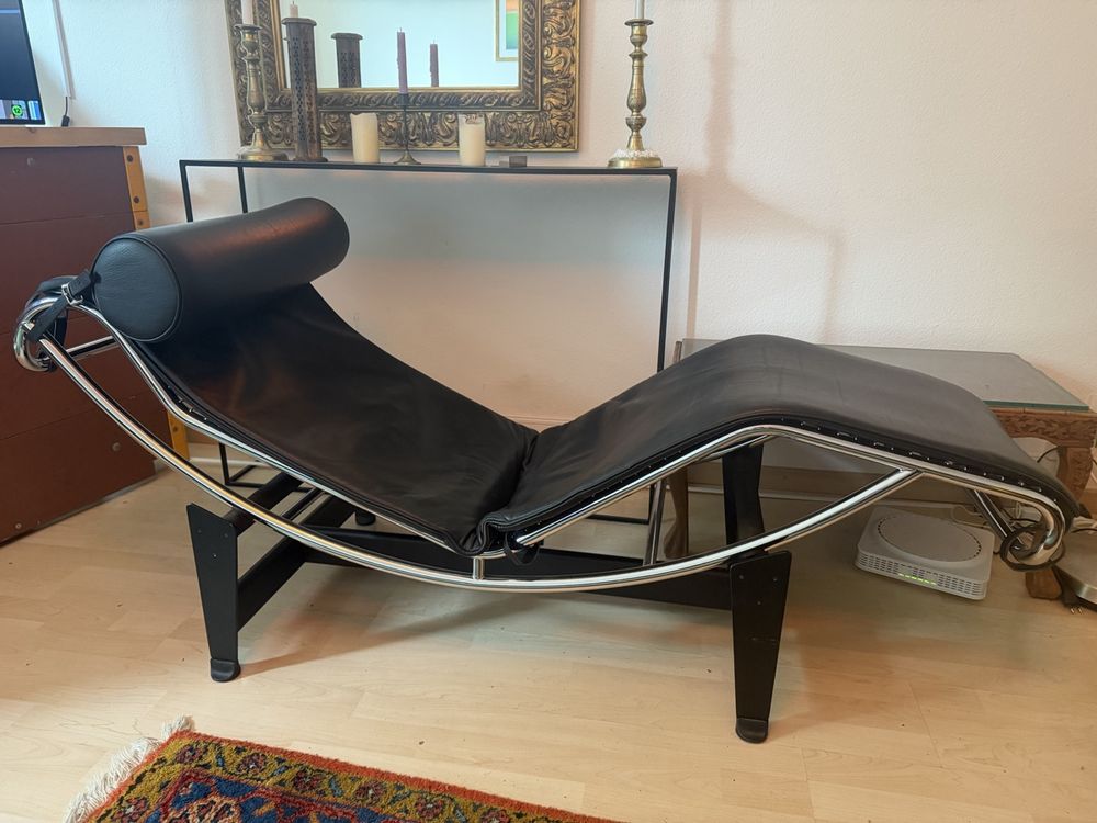 Le Corbusier Lc4 Liege Fell Schwarz Solutionpool