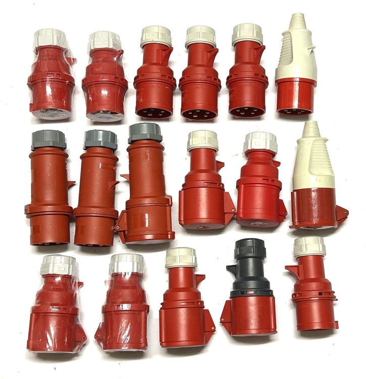 CEE 32A/5-pol. 400V IP44 Stecker und Kupplungen, 17 Stück (Gebraucht) in Arlesheim für CHF 98 ...