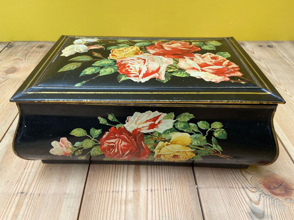 Blechdose mit Rosen | Kaufen auf Ricardo