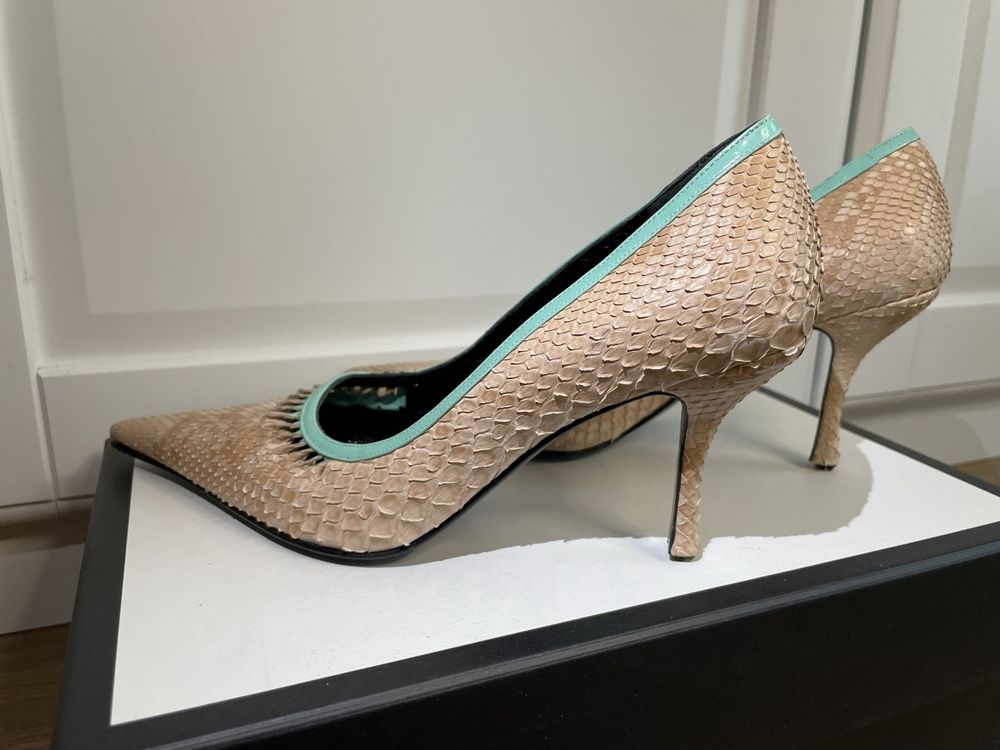 Versace Vero Cuoio Pumps - snake skin (Gebraucht) in Zürich für CHF 130 ...