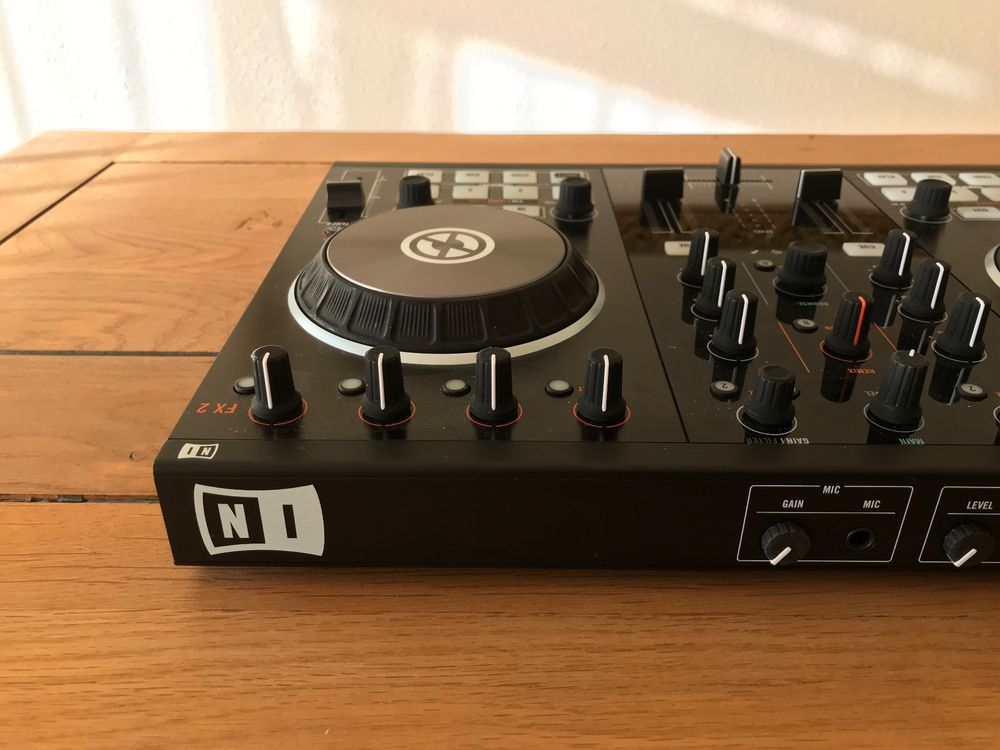 TRAKTOR KONTROL S2 MK2 + TRAKTOR PRO 3 - NATIVE INSTRUMENTS | Kaufen ...