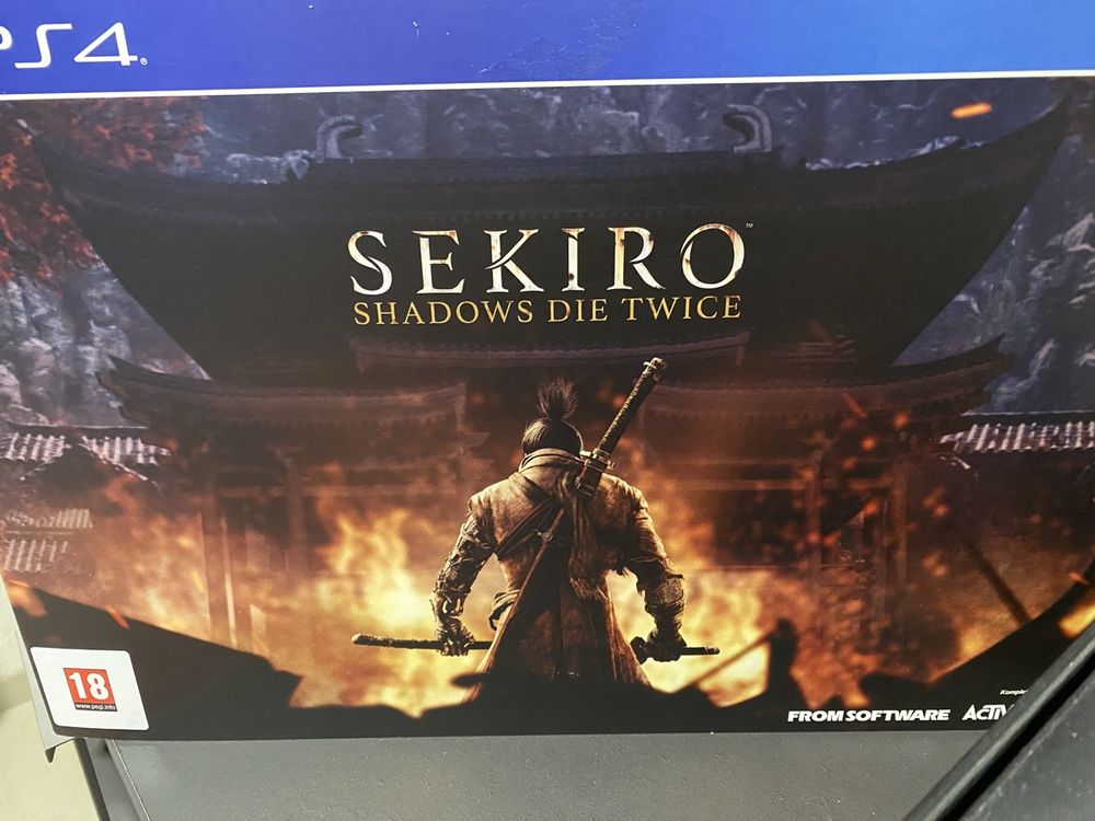 Sekiro Shadows Die Twice Collector's Edition PS4 (Neu (gemäss Beschreibung)) in Schwyz für CHF ...
