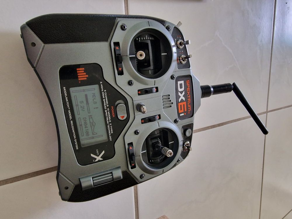Spektrum Dx6i RC Fernsteuerung | Kaufen auf Ricardo