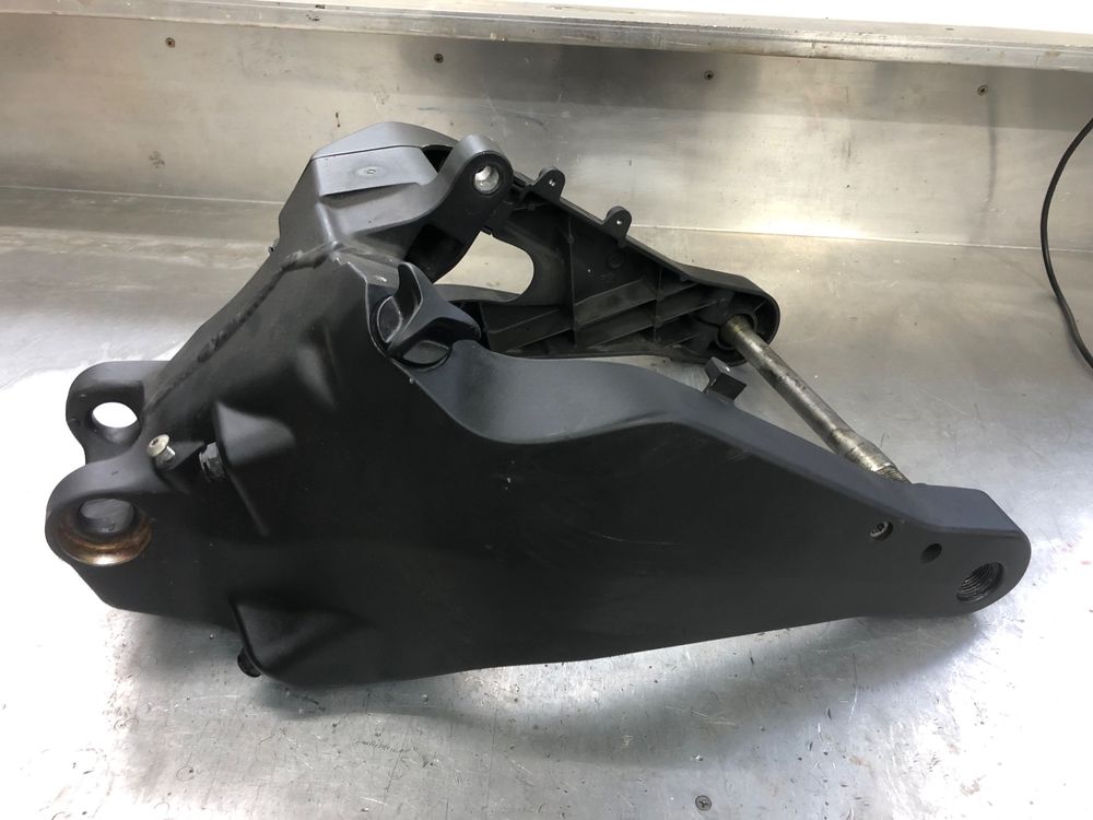 Schwinge Buell XB12SS 2009 (Gebraucht) in Zürich für CHF 60 – nur Abholung auf Ricardo kaufen